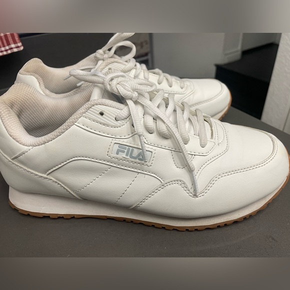 Fila | Shoes | Fila Cress White Classic Sneakers | Poshmark
